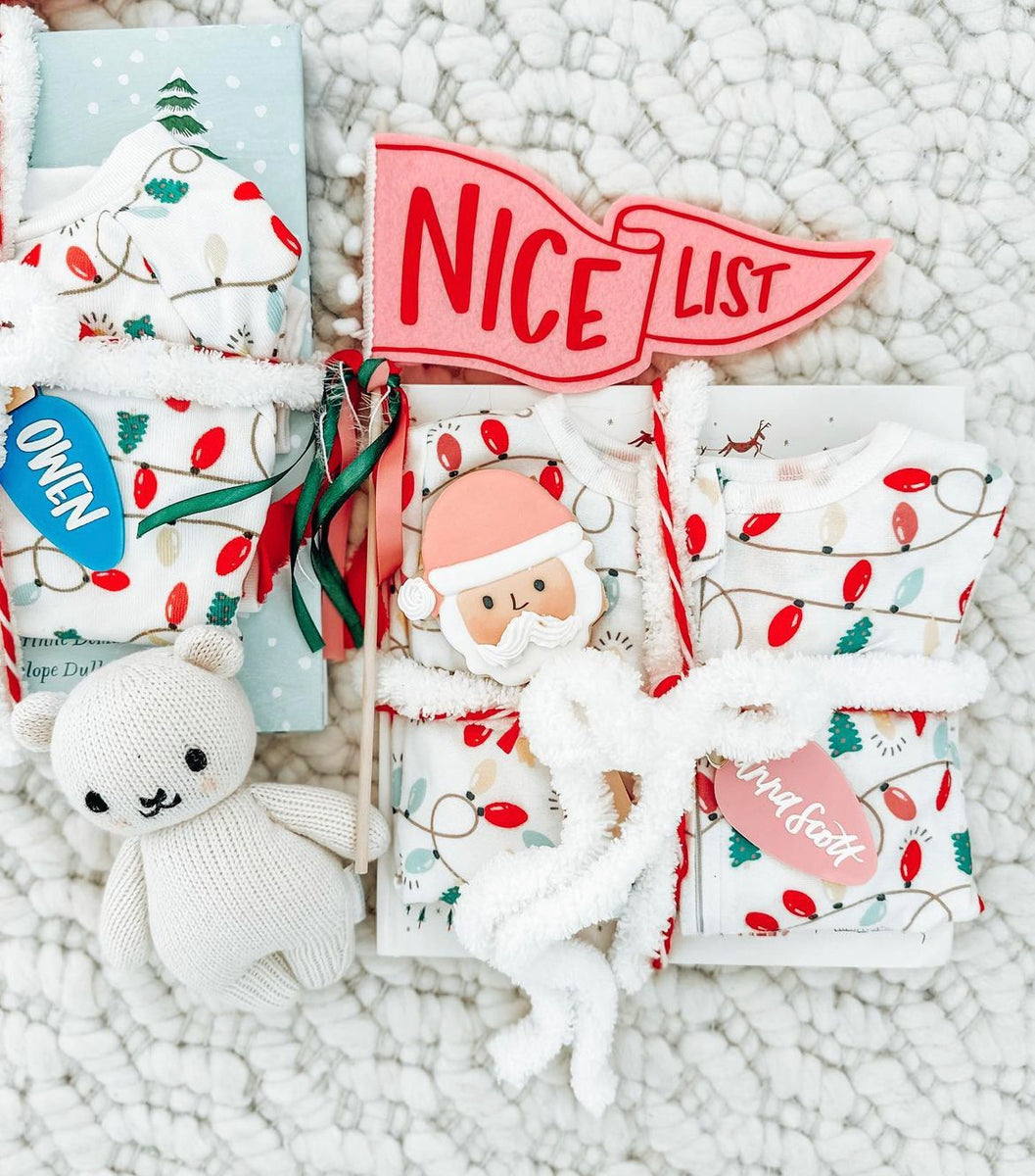 Christmas Light Name Tag – Goldie Letter Co